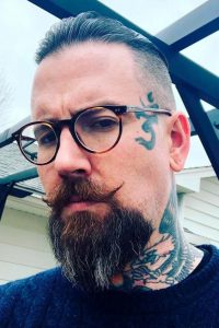 15 Beard Ideas for Men Over 40: A Comprehensive Guide - mens-talk.online