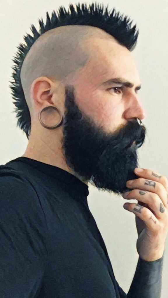 Exploring stylish and trendy men's Mohawk hairstyles: 15 short ...