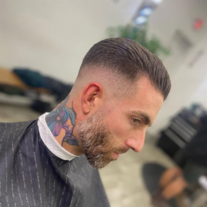 Midriff-baring haircut 15 ideas for men: Enhance your style - mens-talk ...