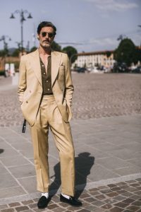 Men's Spring Suits 2024: Wedding & Casual Style Trends