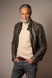 Men Over 50 Fashion Guide: Trends, Casual & Business Style Tips