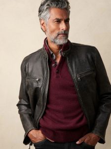 Men Over 50 Fashion Guide: Trends, Casual & Business Style Tips