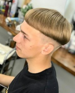Top Men's Hair Trends 2024: Cuts, Styles, and Color Highlights