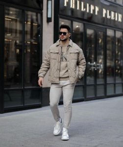 Master Casual Chic: Essential Men's Street Style Looks